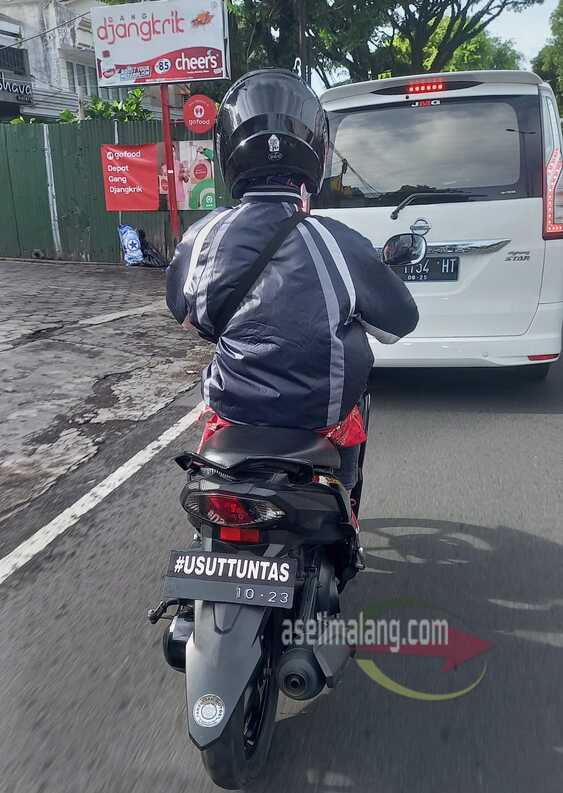 modif-nopol-2 | sekedar coretan